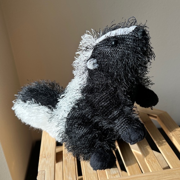 GANZ | Toys | Ganz Black White Eyelash Hair Plush Skunk Stuffed Animal ...